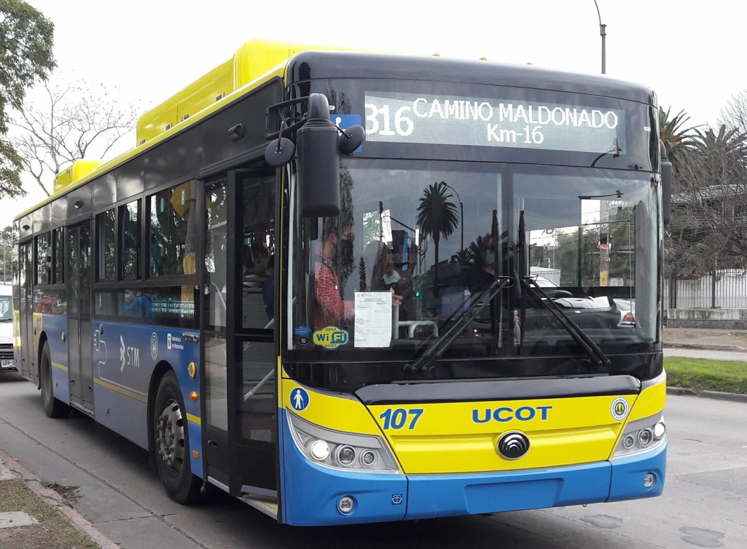 Bus_Yutong_Uruguay_Ucot - Buses del Sur